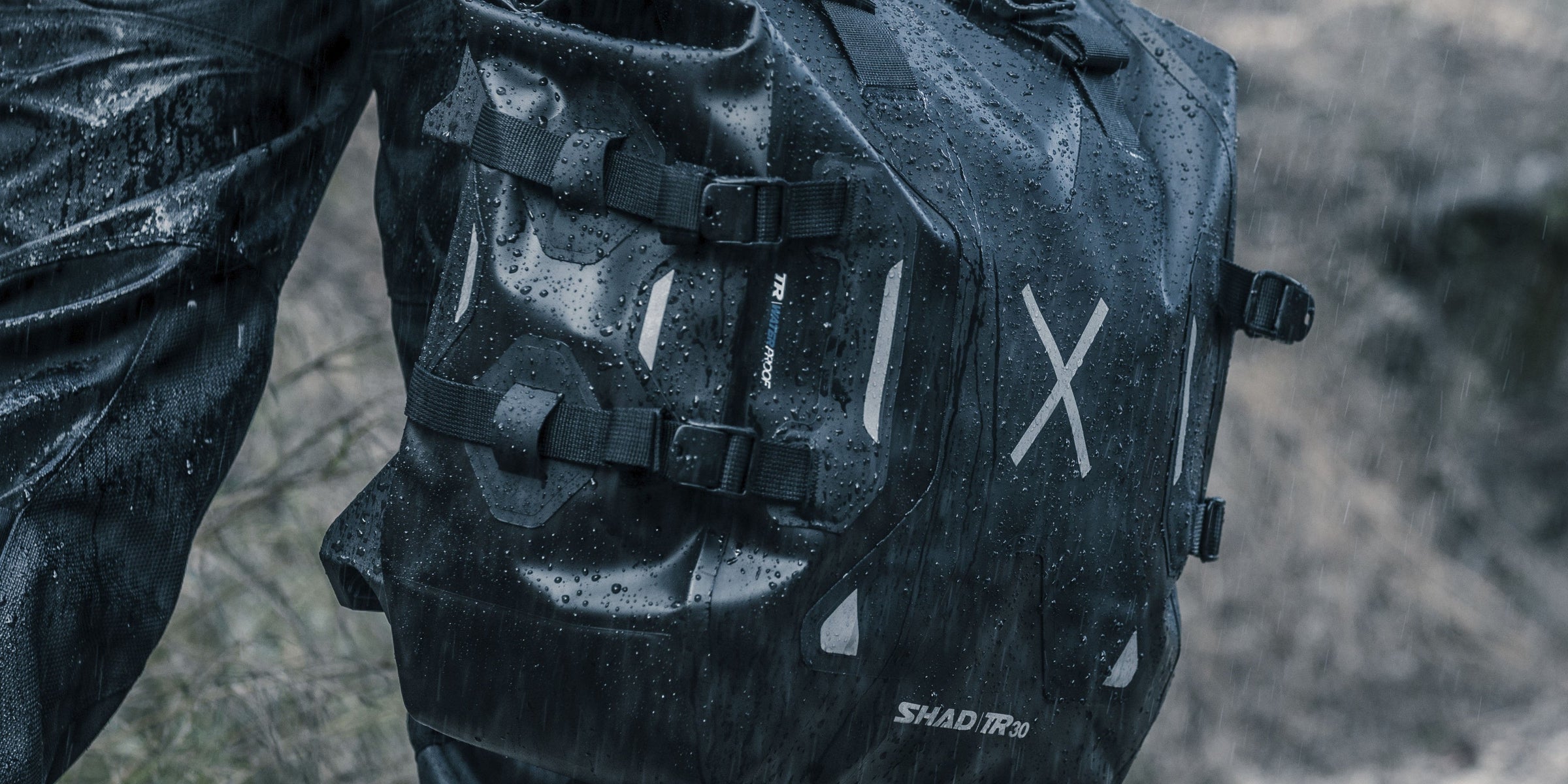 SHAD SH39 Top Case: Modern & Aerodynamic Storage | SHAD — SHAD USA