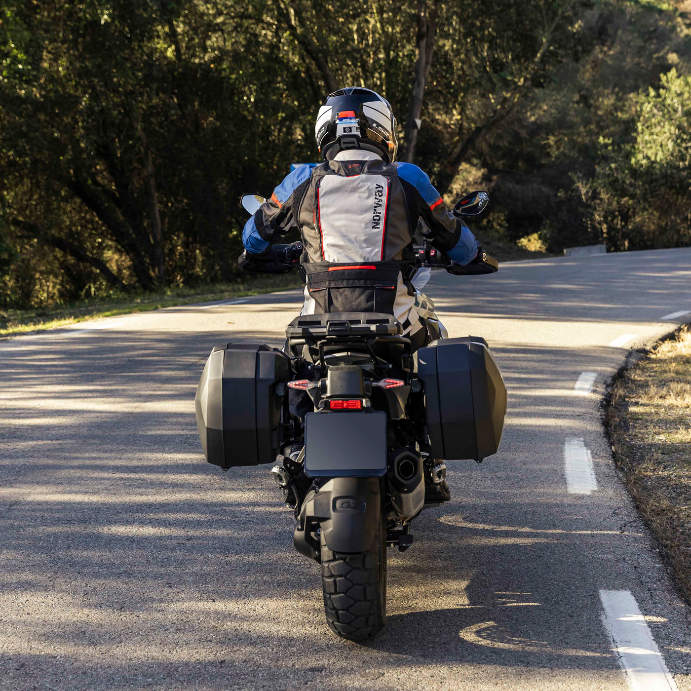 SH38X Expandable Side Cases – Compact & Versatile Luggage | SHAD USA